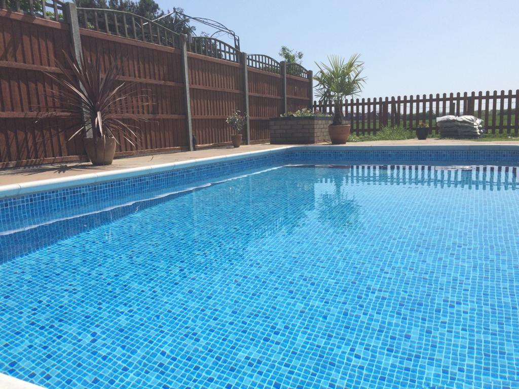 Swimming Pool Builders - Bedfordshire - DP Pool Services